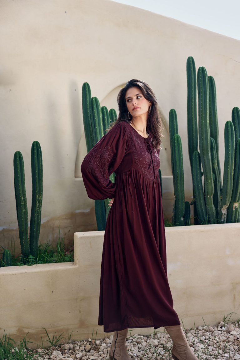 רני - Rani החלומות הופכים לפריטים שאתן לובשות.